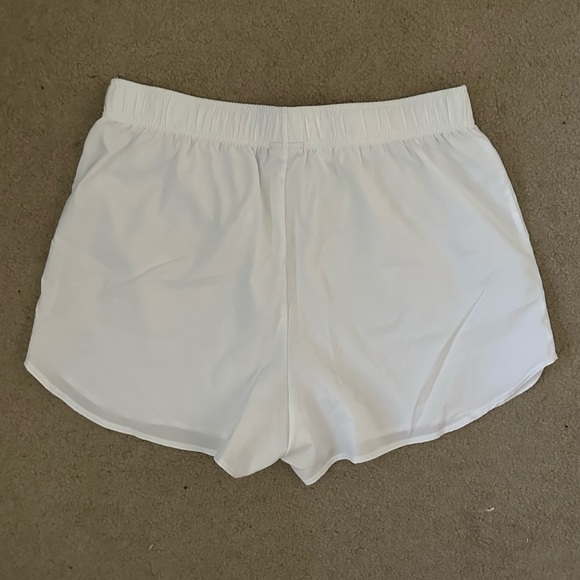 Gymshark | Shorts | Gymshark White Training Shorts | Poshmark